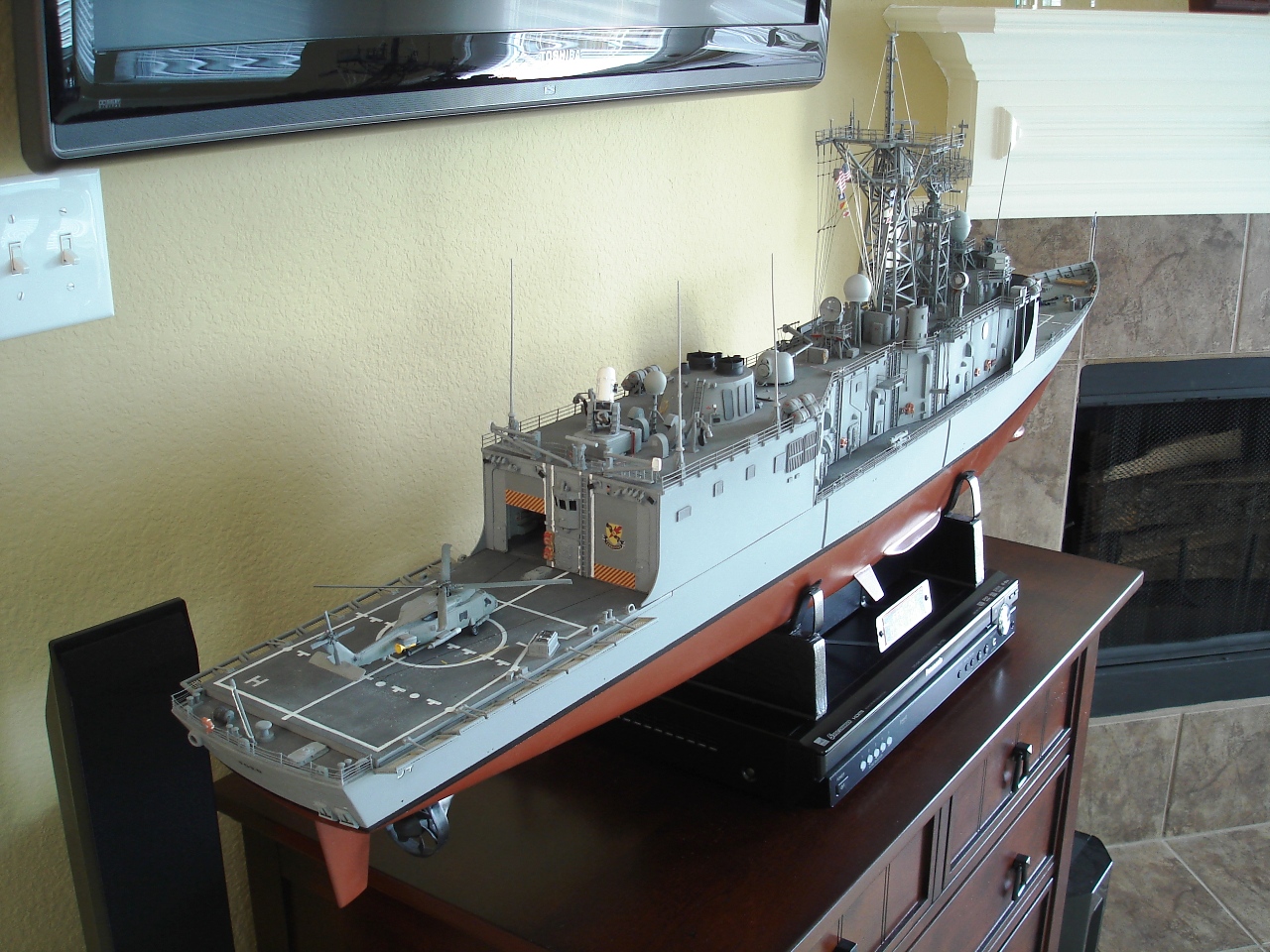 Sirius Replicas - 1/96th Scale U.S.S. Ford FFG-54
